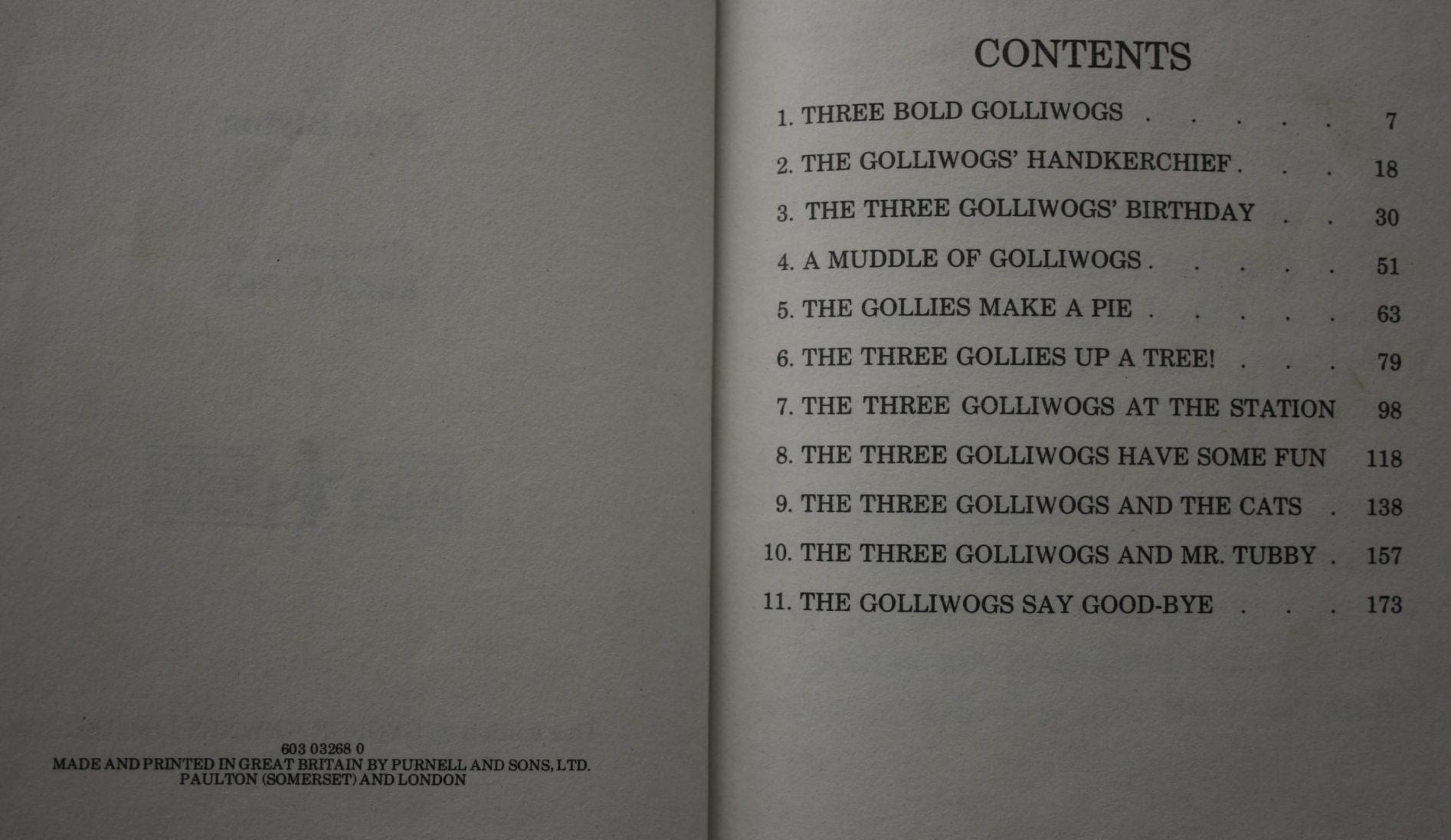 The Three Golliwogs. 1969. By Enid Blyton. – Phoenix Books NZ